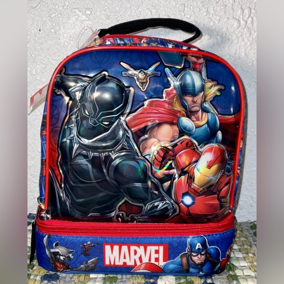 Marvel | Accessories | New Marvel Avengers Universe Drop Bottom Lunch ...